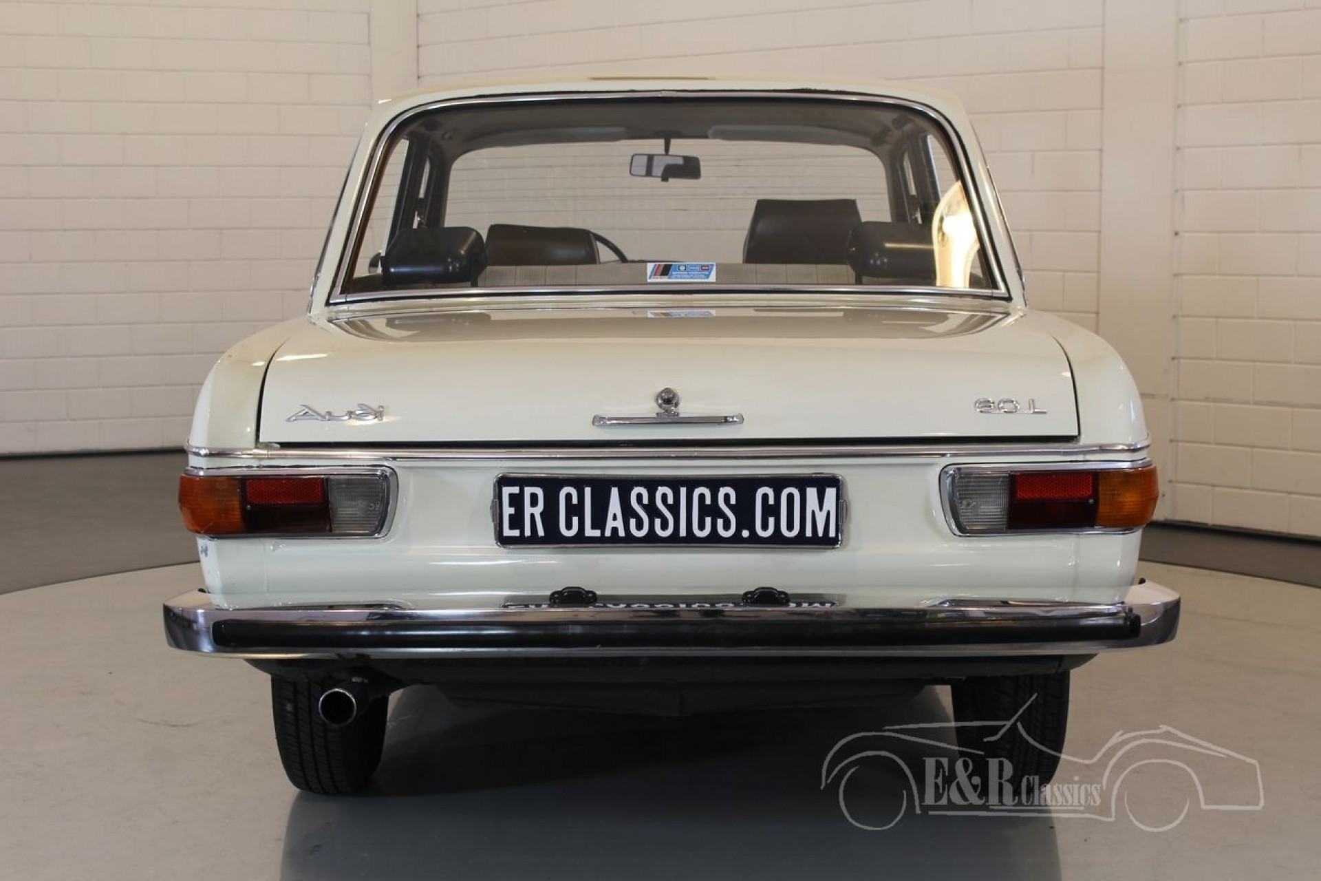Audi 60L 4 Sedan 1972 te koop bij ERclassics
