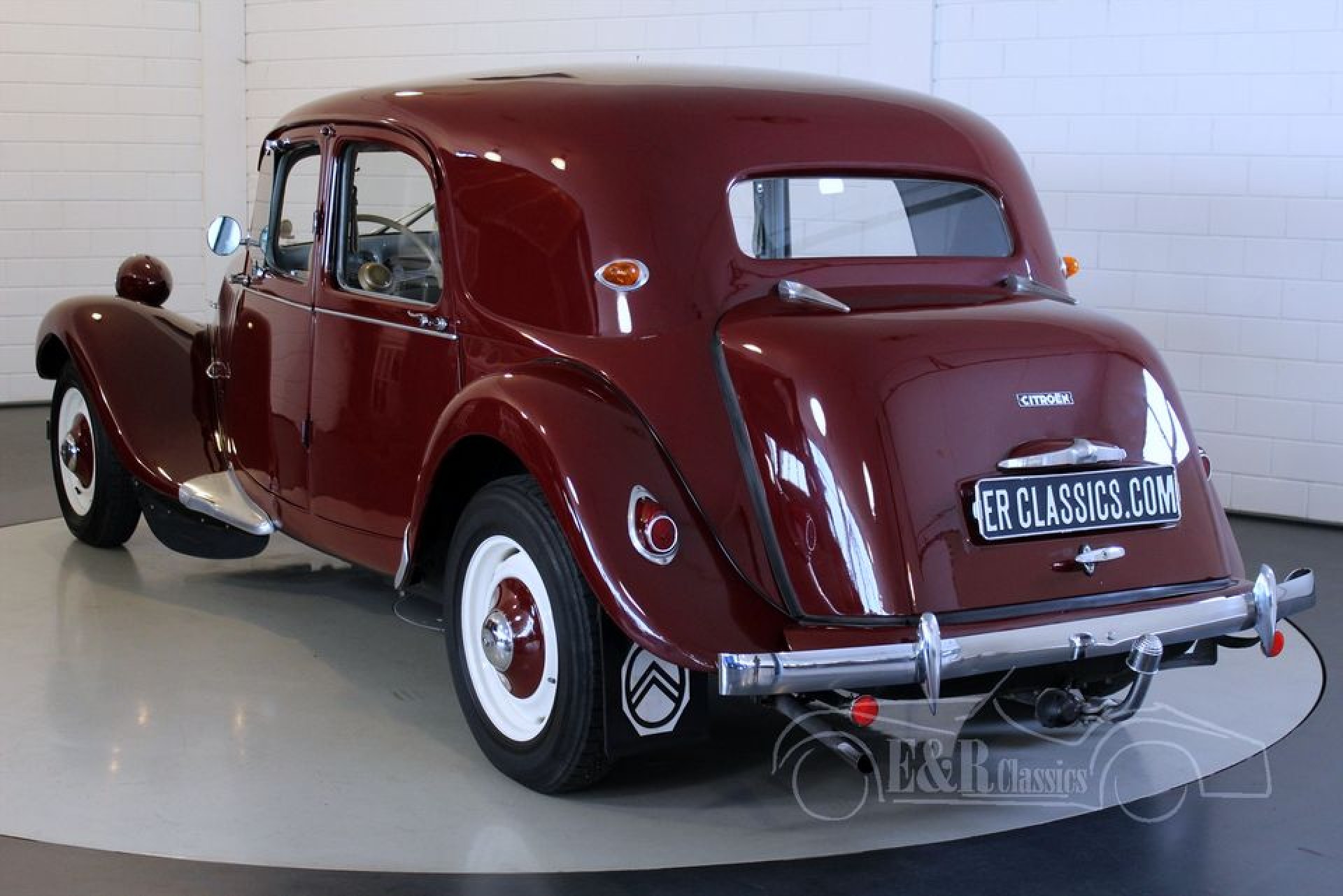 Citroën Traction Avant 11B 1953 te koop bij ERclassics
