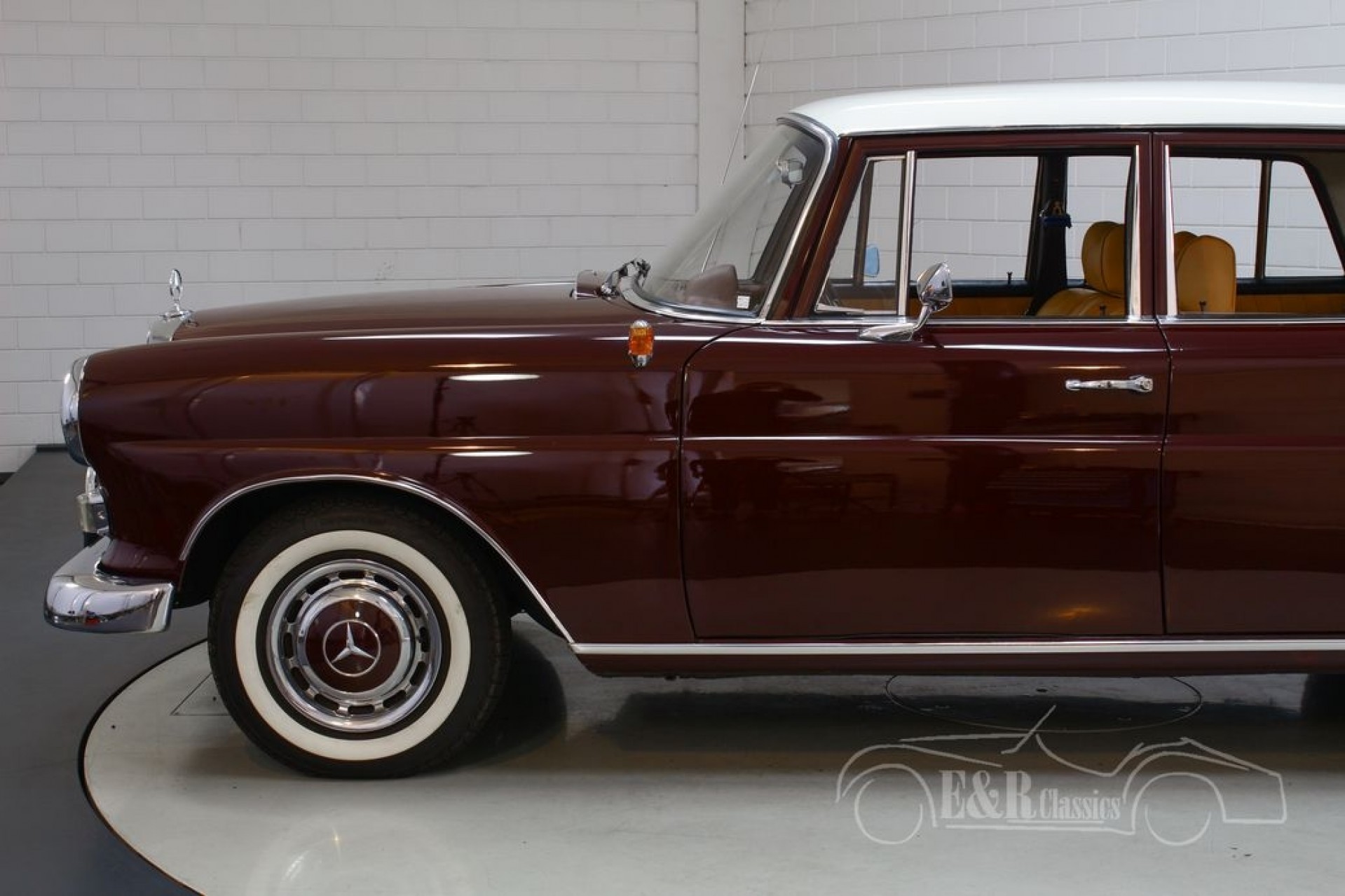 Mercedes Benz 190C te koop bij ERclassics