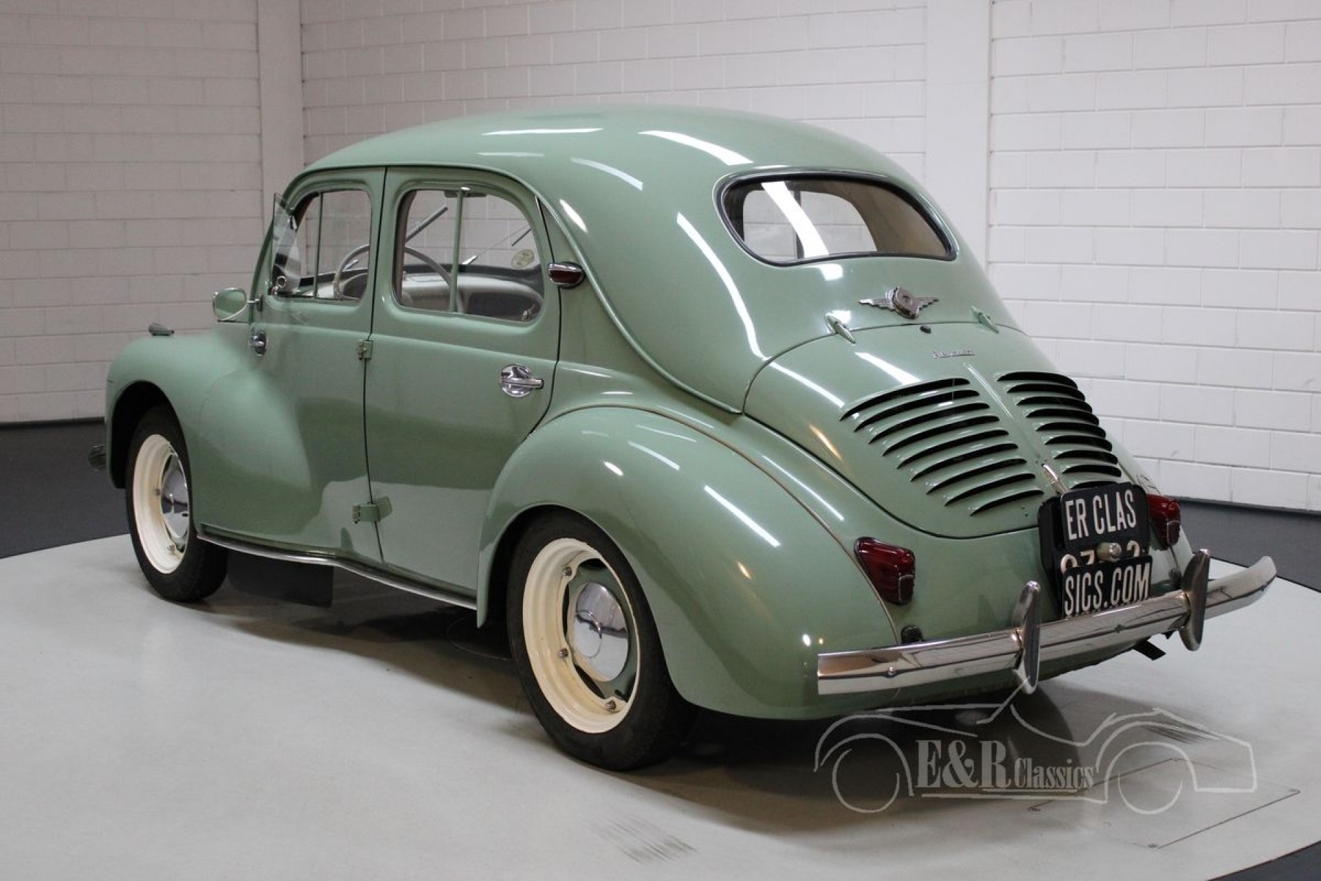 Renault 4CV 1957 te koop bij ERclassics