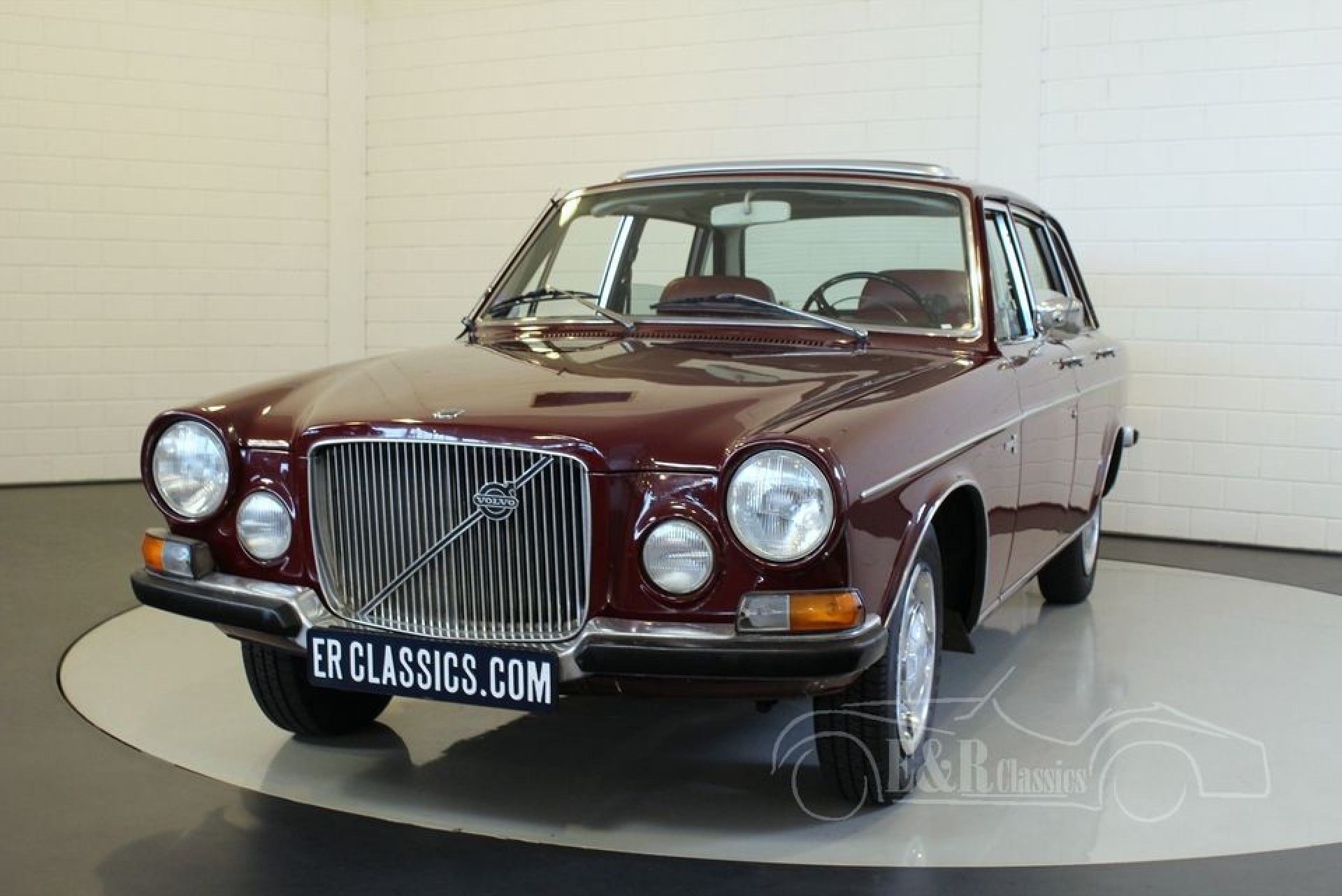 Volvo 164 Sedan 1970 te koop bij ERclassics