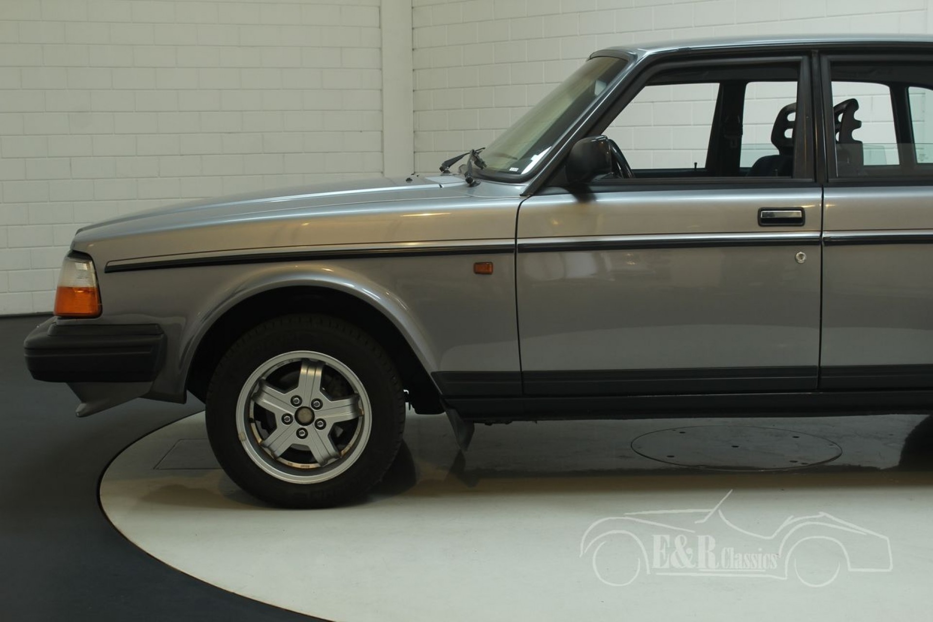 Volvo 240 GLT Sedan 1991 te koop bij ERclassics